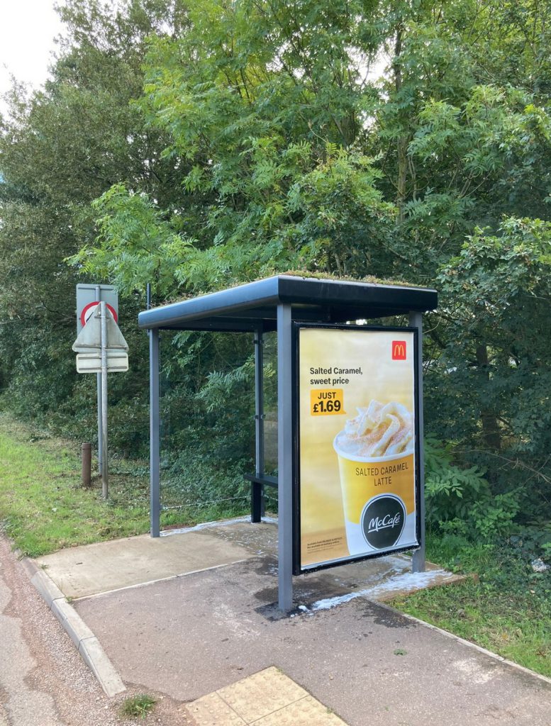 Living Roof Bus Shelter UK | Secure & Weatherproof Aluminium - The ...